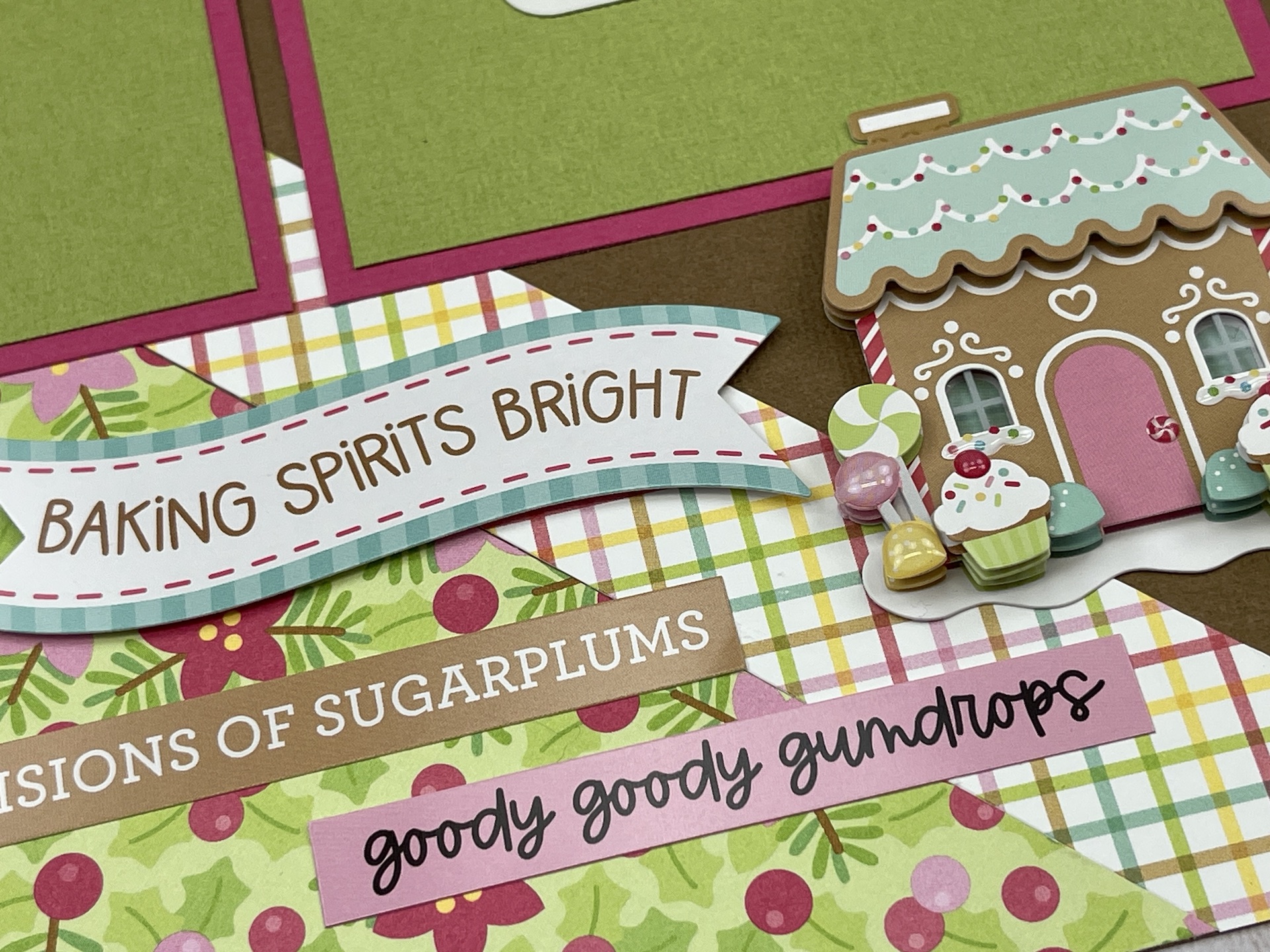 Doodlebug Gingerbread Kisses - Scrapbook Super Station