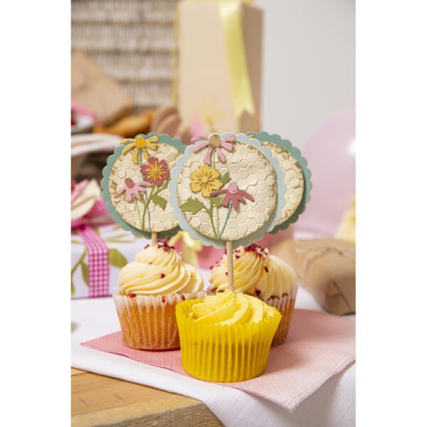 SIZZIX DELICATE AUTUMN STEMS DIE SET - Scrapbook Super Station