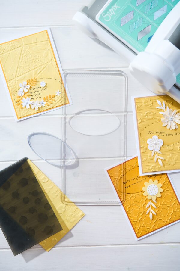 SIZZIX SIMENSIONAL DIFFUSER OVAL PLATE - Scrapbook Super Station