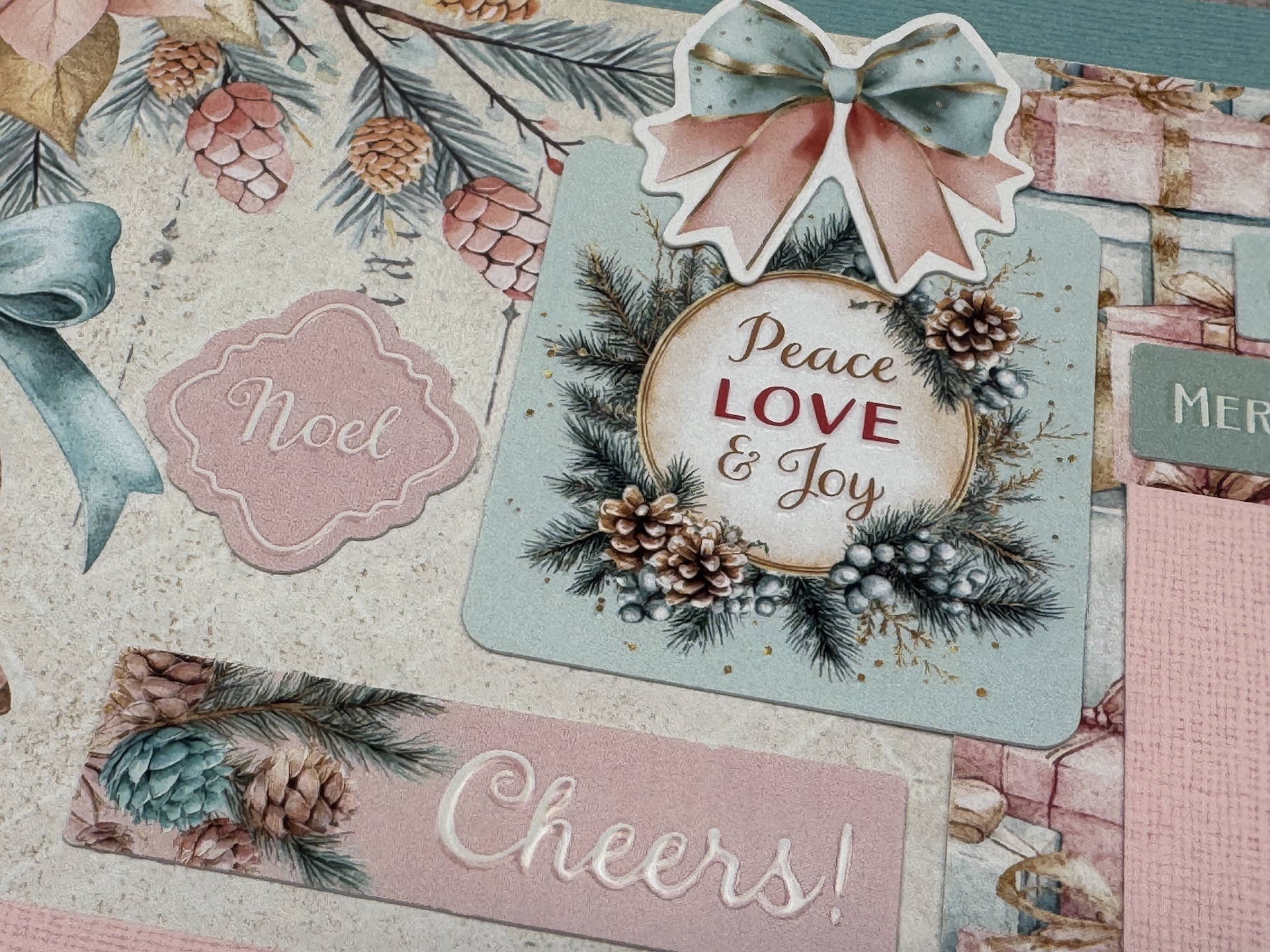 Paper Roses Fairytale Christmas - Scrapbook Super Station